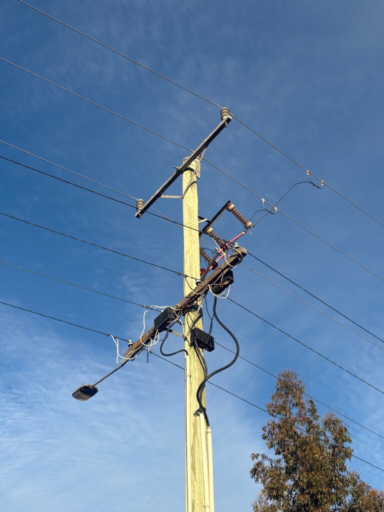 Electrical Spotter - Eaglehawk Crane Hire